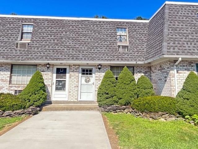44 Princeton Ter Unit 44, Greenfield, MA 01301