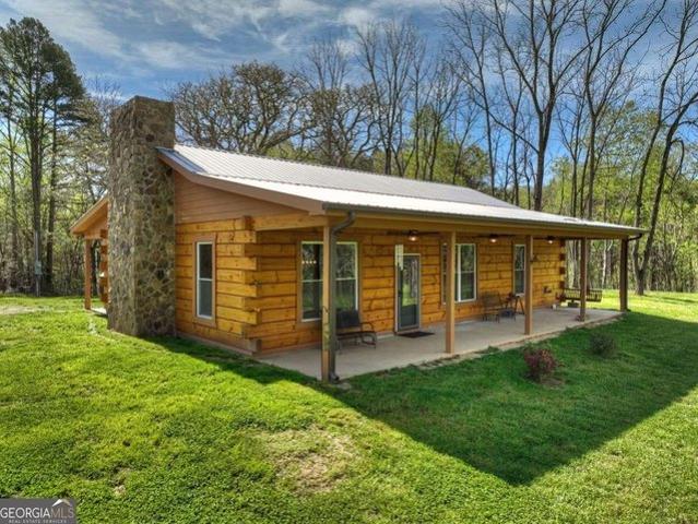 44 Raper Rd, Morganton, GA 30560