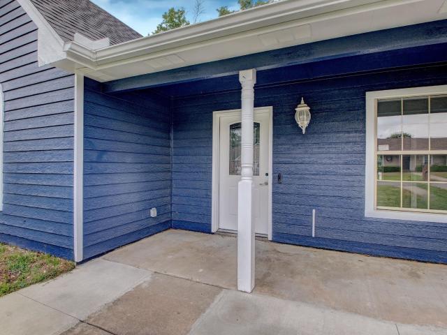 44 Red Oak Dr