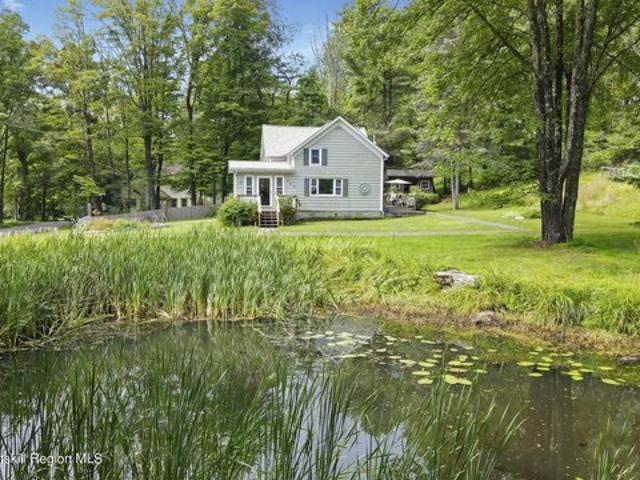 44 Rose Hill Rd, Accord, NY 12404