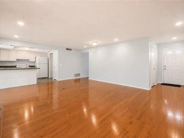 44 Rumson Court SE
