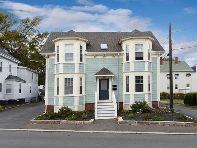 44 School St Unit 1, Salem, MA 01970