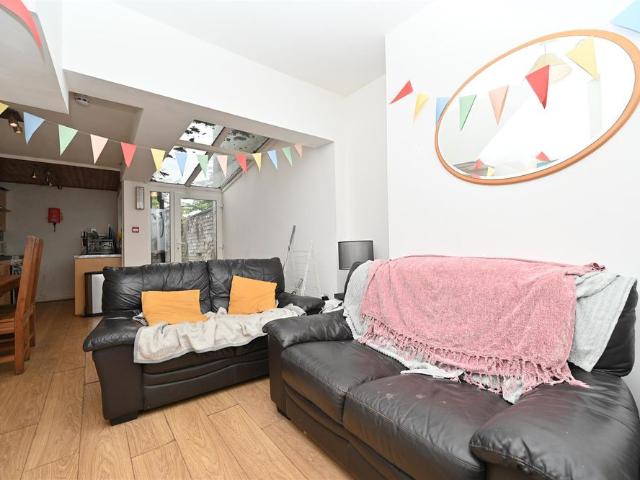 44 Sandymount Street, Belfast, BT9 5DP