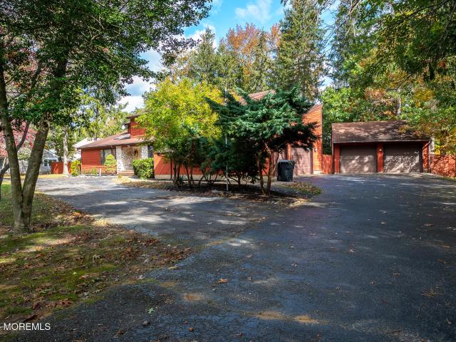 44 Shady Nook Drive