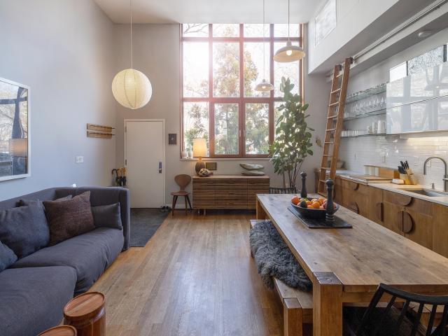 44 SHARON Street 2