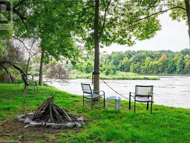 44 Sims Lock Road, Caledonia, ON