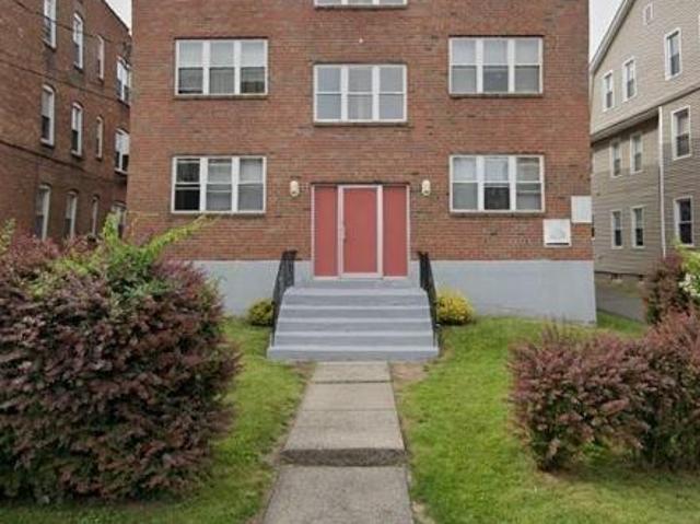 44 Standish St #C2, Hartford, CT 06114