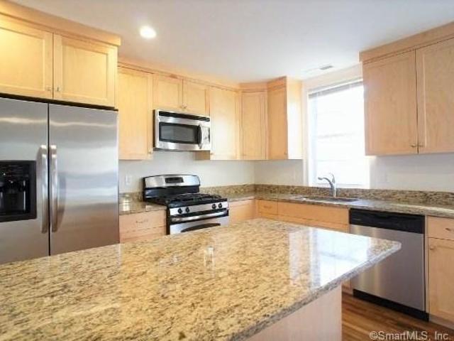 44 Stuart Ave B4, Norwalk, CT