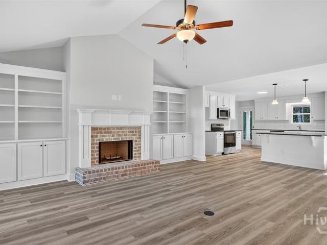 44 Syacmore Drive # 17