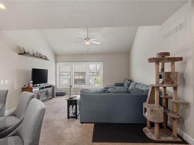 4504 Stonebridge Drive W