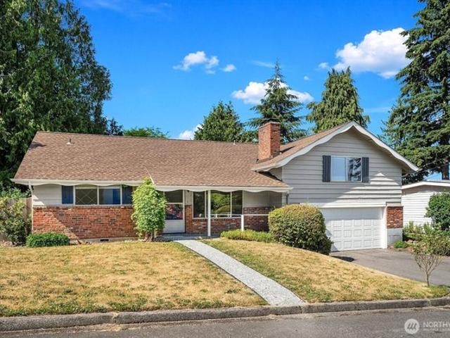 4504 S 163rd Pl, Tukwila, WA 98188