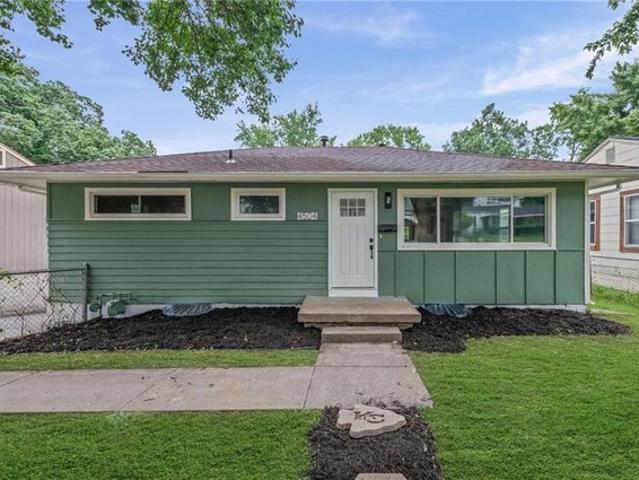 4504 Wood Ave, Kansas City, KS 66102