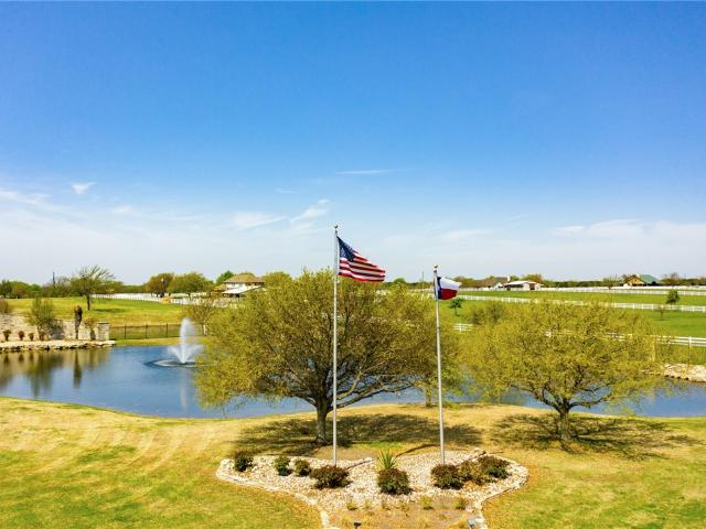 45051 Brentwood Dr, Whitney, TX 76692 | MLS #227919 | Compass