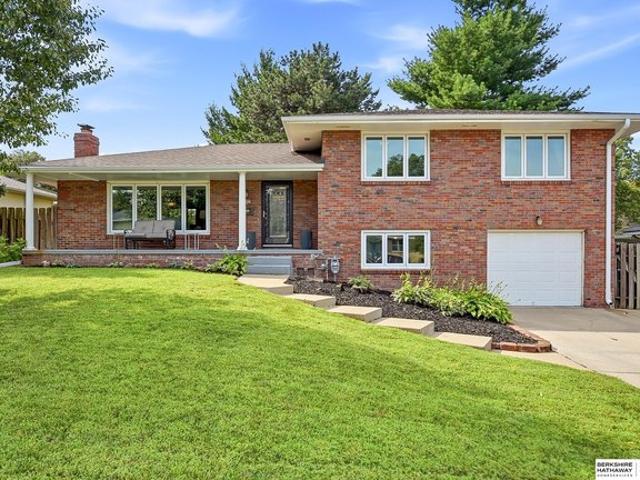 4505 Monroe St, Omaha, NE 68117
