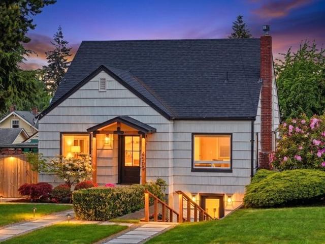 4505 N 25th St, Tacoma, WA 98406