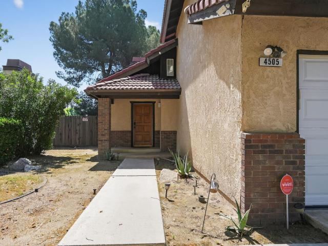 4505 Gardenwood Lane