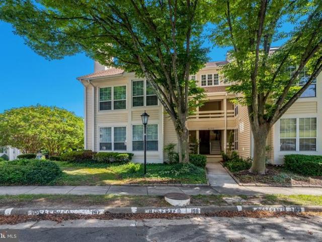 4505 Hazeltine Ct Unit F, Alexandria, VA 22312
