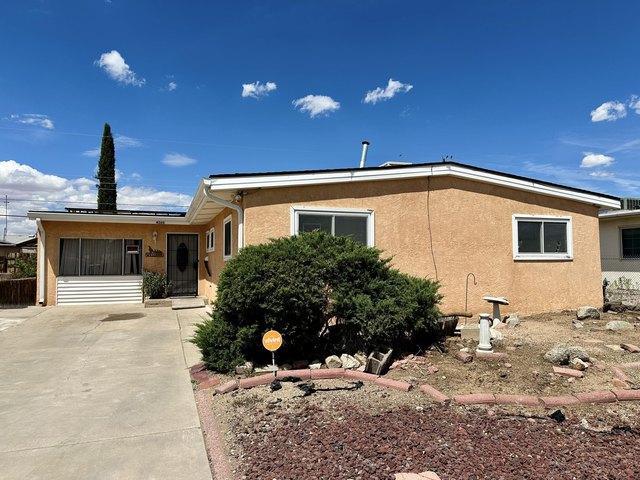 4505 Palo Duro Ave NE, Albuquerque, NM 87110