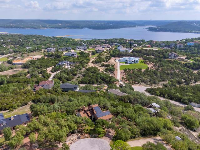 4505 Poteau Cir