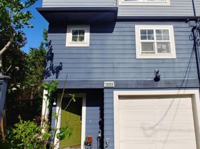 4505 40th Ave SW Apt A, Seattle, WA 98116