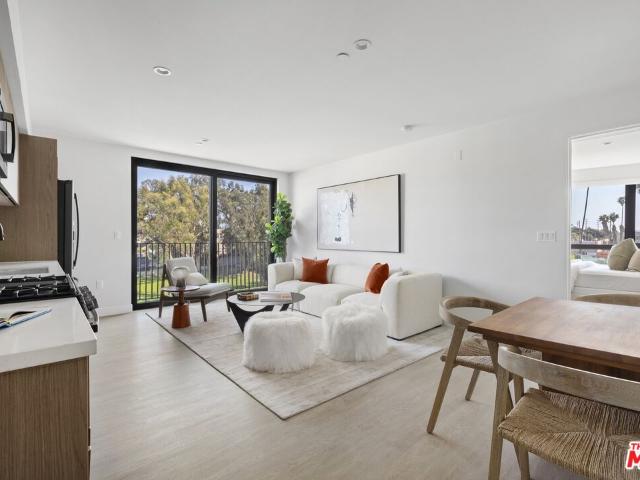 4506 Dockweiler St, Unit 201, Los Angeles, CA 90019 | MLS #26792 | Compass