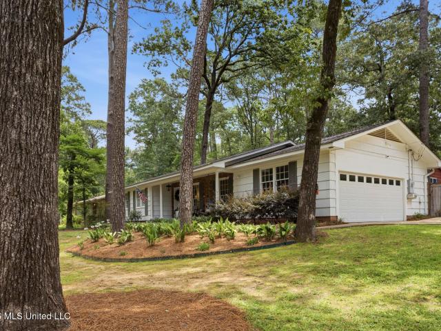 4506 Eastwood Road