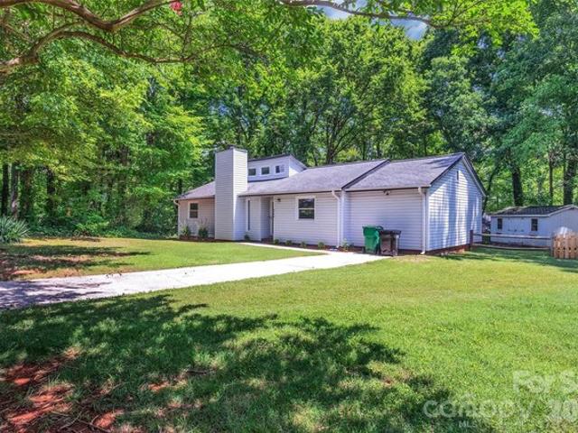 4506 Elm Field Ct, Charlotte, NC 28227