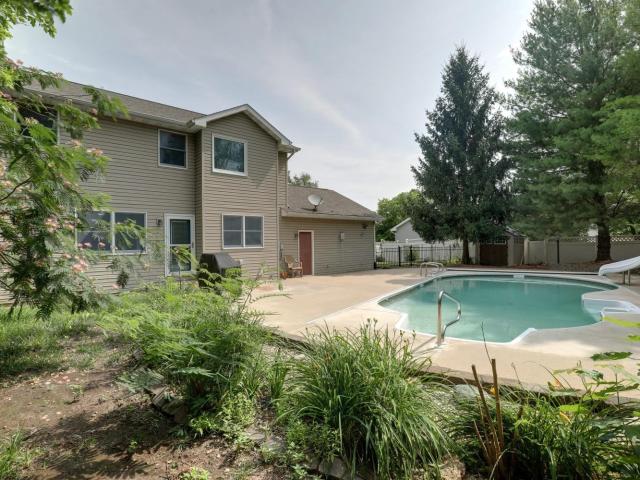 4506 Woodland Trail