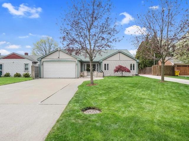45073 Grant Park, Utica, MI 48317