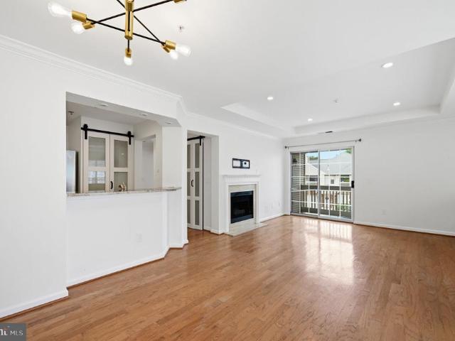 45071 Brae Terrace # 202