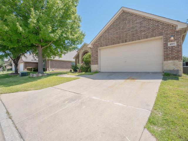 4507 Fox River Trail