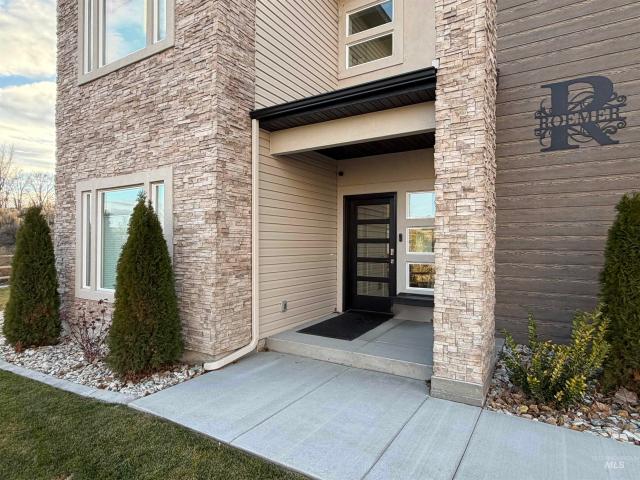 4507 Hidden Canyon Lane