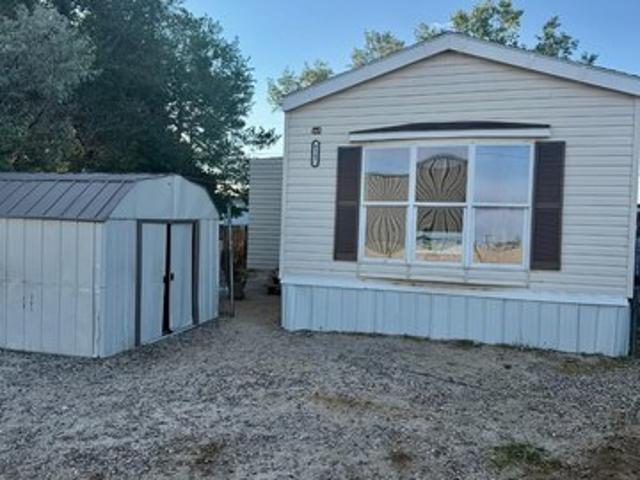 4507 W Glen Garden Dr, Mills, WY 82644