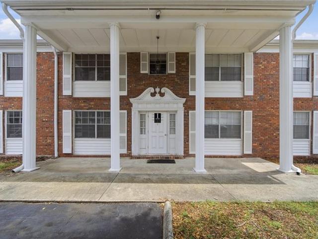 4507 9th St W Apt I3, Bradenton, FL 34207