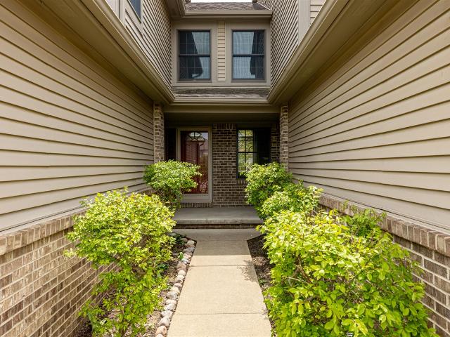 45085 Horseshoe Circle # Unit: 31