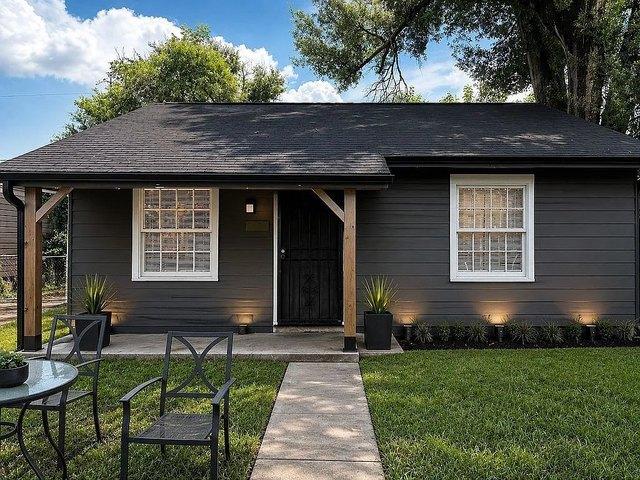 4508 Beggs St, Houston, TX 77009