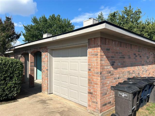 4508 Compass Ct, Fort Worth, TX 76135 | MLS #21158