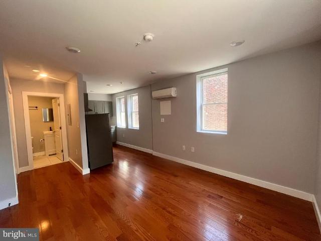4508 Walnut Street # 302