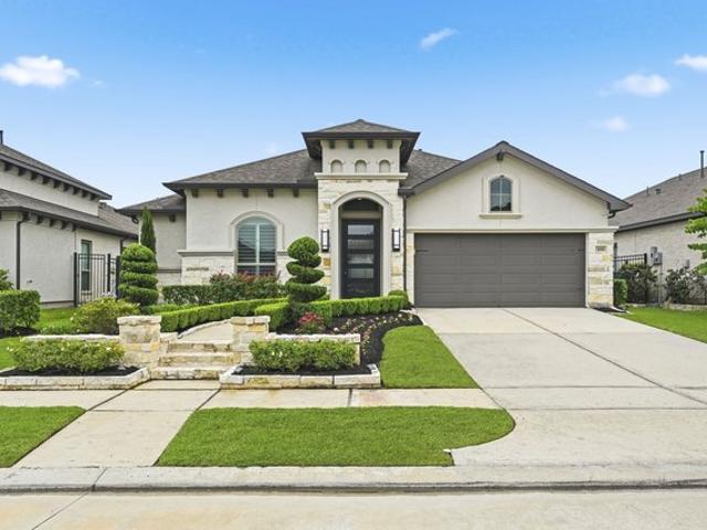 4508 Woodland Bend Ct, Spring, TX 77386