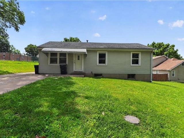 4509 NE 44th Ter, Kansas City, MO 64117