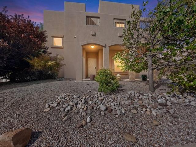 4509 Contenta Rdg, Santa Fe, NM 87507