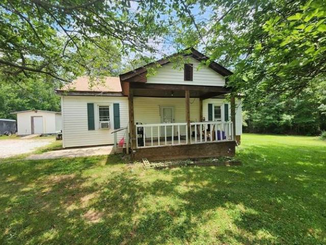 4500 Mason Creek Rd, Winston, GA 30187