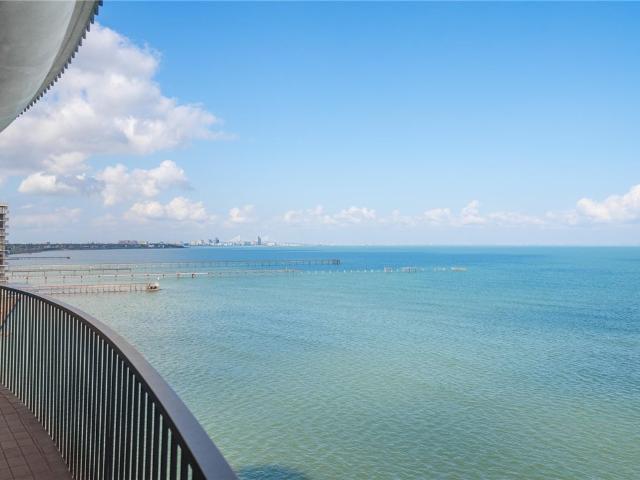 4500 Ocean Drive 5A