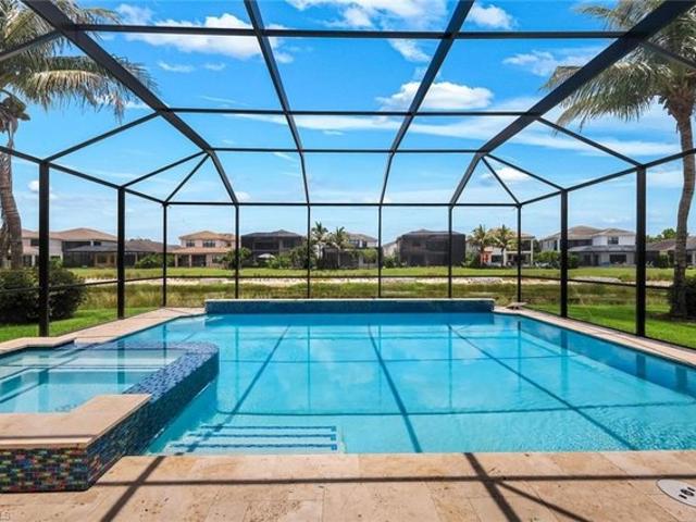 4500 Aurora St, Naples, FL 34119