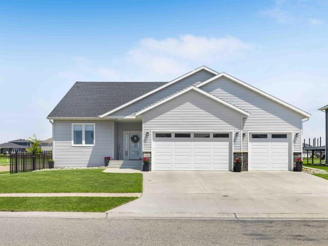4500 Blue Stem Way