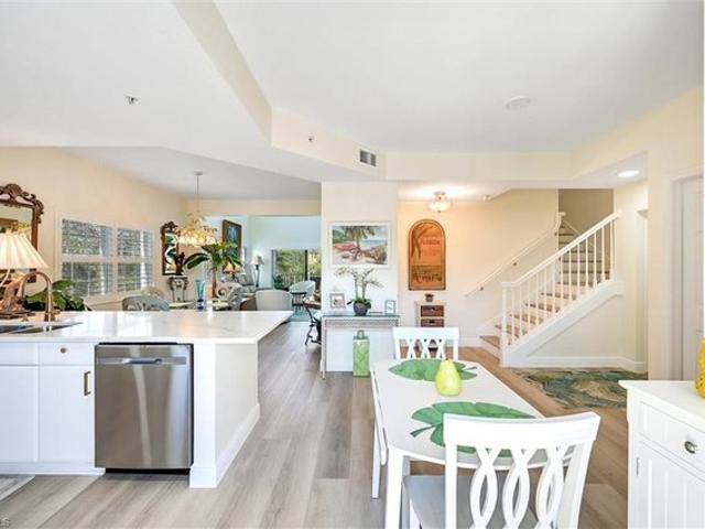 4500 Botanical Place Cir Apt 301, Naples, FL 34112