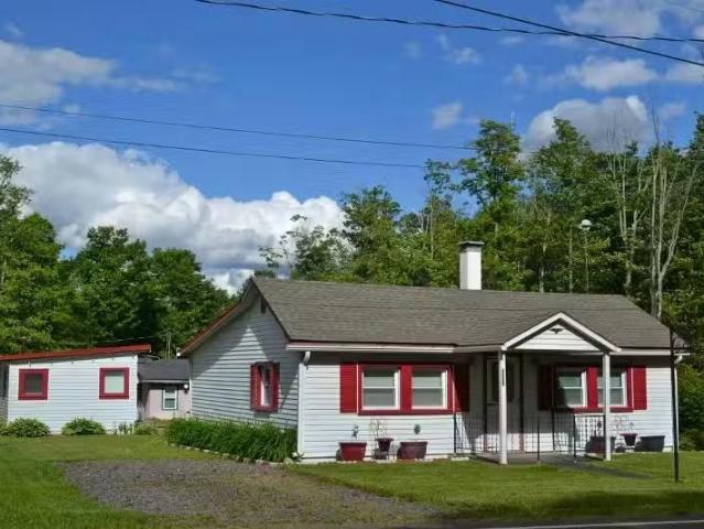 4500 ROUTE 487, LOPEZ, PA 18628 Single Family Residence For Sa.