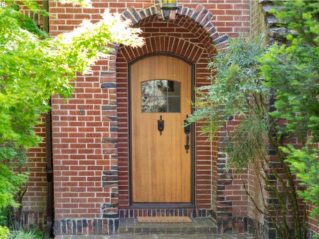 4500 sw laurelwood ave