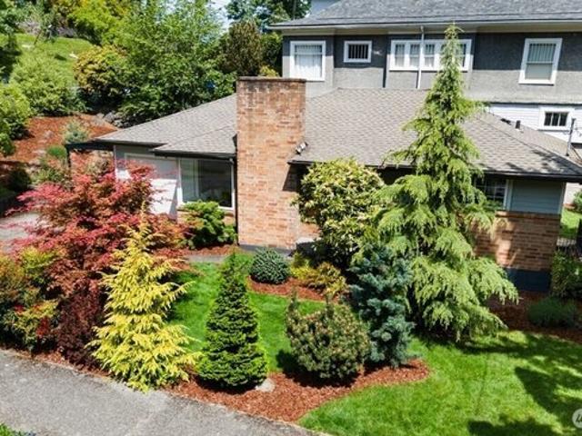 4500 S Alaska St, Seattle, WA 98118
