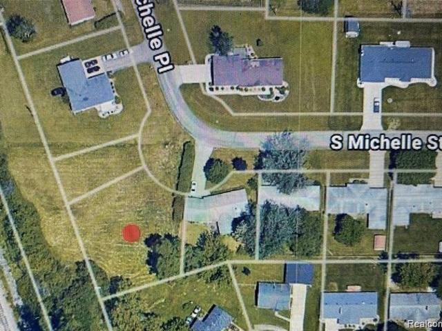 4500 S Michelle St, Buena Vista, MI 48601